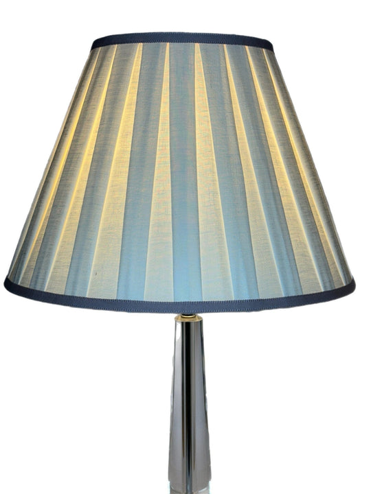 Box Pleat Linen Lamp Shade (9” Top X 18” Bottom X 13” Slant) - Lux Lamp ...